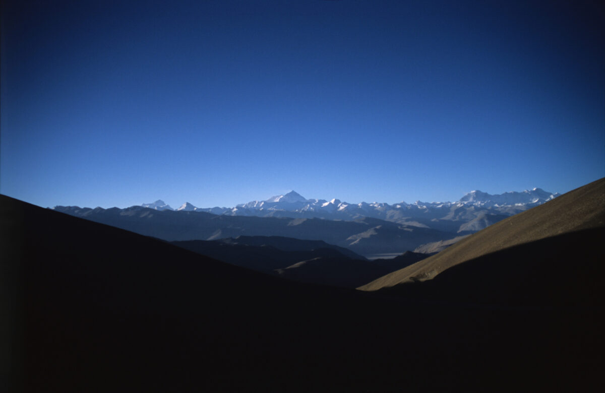 Mount Everest on the Horizon - David McNamara